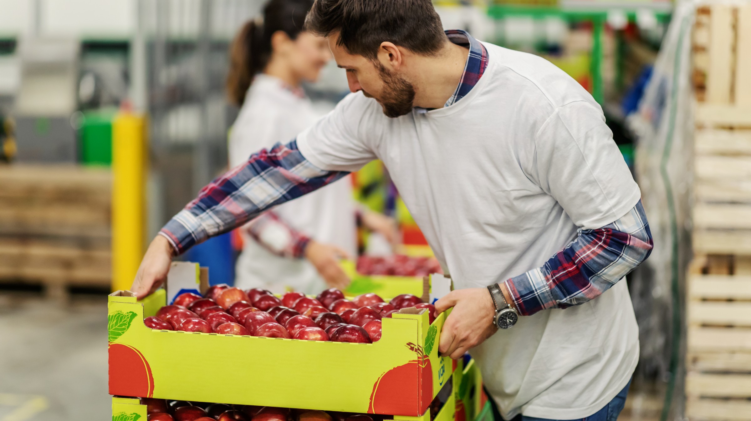 Blockchain Traceability for Food Distributors | FoodTraze